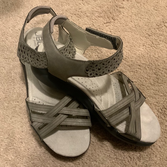 JBU | Shoes | New Jbu Grey Sandals | Poshmark